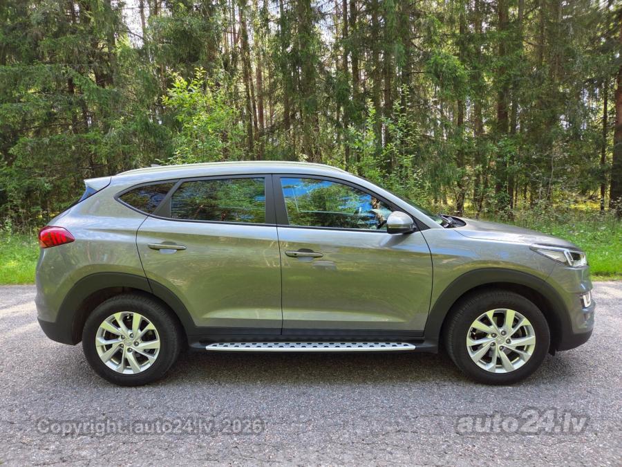 Pelēks Hyundai Tucson 2019 Tallina, ar dzinēja tilpumu 1.60 L un nobraukumu 116 tūkst. km par 16500 €, foto 8 vietnē AUTOMOTO.COM.LV