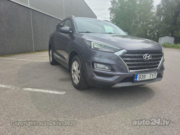 Grey Hyundai Tucson 2020 in Parnu, with an engine capacity of 1.60 L and mileage of 164 thousand km for 18000 €, photo 3 on AUTOMOTO.COM.LV