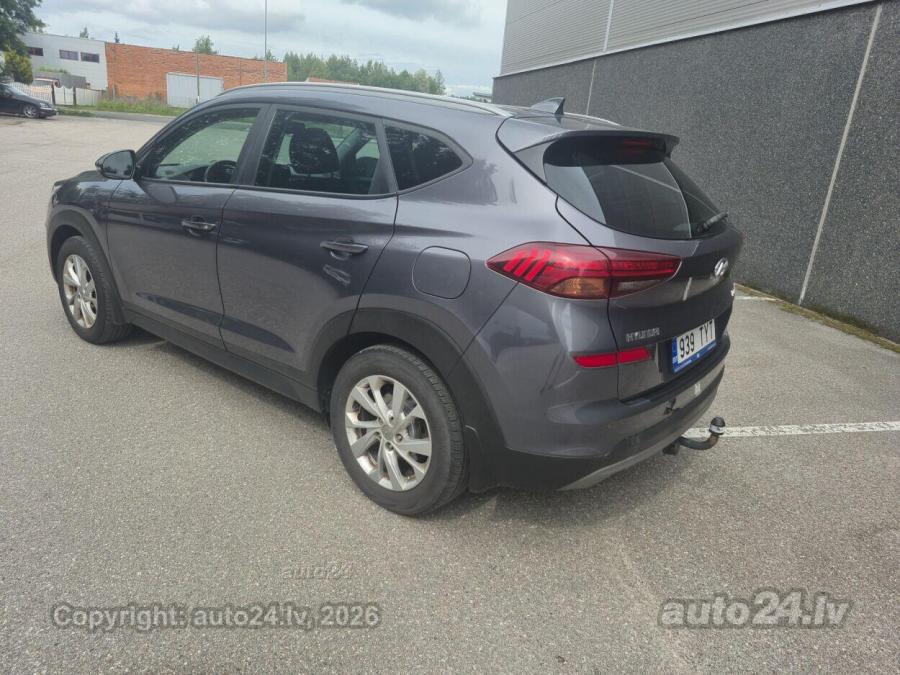 Pelēks Hyundai Tucson 2020 Pērnava, ar dzinēja tilpumu 1.60 L un nobraukumu 164 tūkst. km par 18000 €, foto 6 vietnē AUTOMOTO.COM.LV