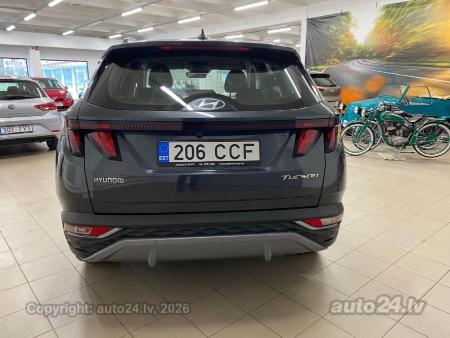 Pelēks Hyundai Tucson 2021 Jehvi, ar dzinēja tilpumu 1.60 L un nobraukumu 52 tūkst. km par 18000 €, foto 5 vietnē AUTOMOTO.COM.LV