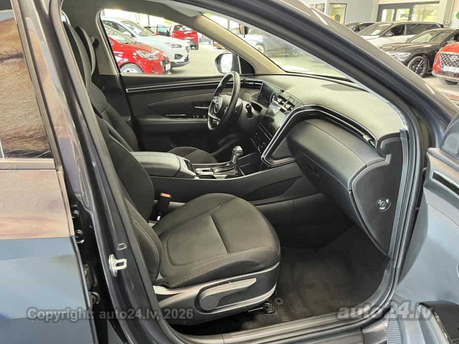Pelēks Hyundai Tucson 2021 Tallina, ar dzinēja tilpumu 1.60 L un nobraukumu 86 tūkst. km par 21800 €, foto 7 vietnē AUTOMOTO.COM.LV