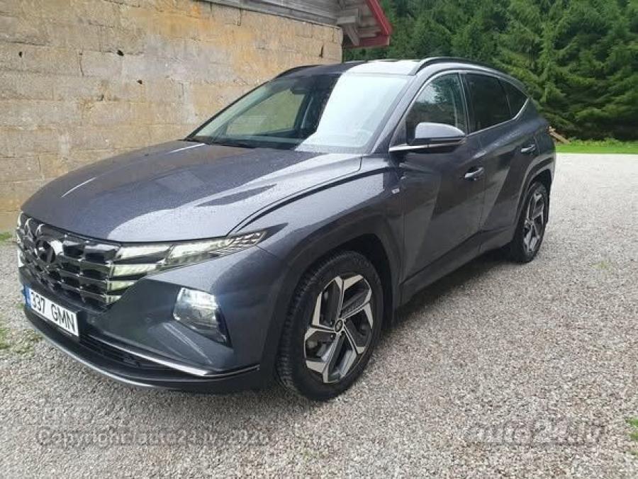 Grey Hyundai Tucson 2024 in Tallinn, with an engine capacity of 1.60 L and mileage of 16 thousand km for 29900 €, photo 4 on AUTOMOTO.COM.LV