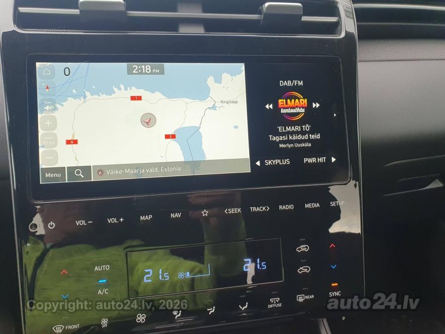 Grey Hyundai Tucson 2024 in Tallinn, with an engine capacity of 1.60 L and mileage of 16 thousand km for 29900 €, photo 19 on AUTOMOTO.COM.LV