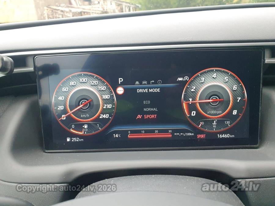 Grey Hyundai Tucson 2024 in Tallinn, with an engine capacity of 1.60 L and mileage of 16 thousand km for 29900 €, photo 22 on AUTOMOTO.COM.LV