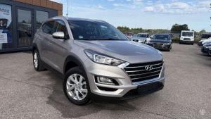 Grey Hyundai Tucson 2018 in Marijampole, with an engine capacity of 1.60 L and mileage of 230 thousand km for 12750 €, photo  on AUTOMOTO.COM.LV