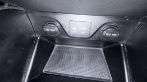 Grey Hyundai Tucson 2018 in Marijampole, with an engine capacity of 1.60 L and mileage of 230 thousand km for 12750 €, photo 12 on AUTOMOTO.COM.LV