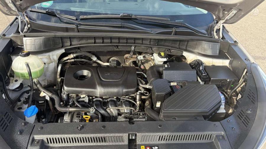 Grey Hyundai Tucson 2018 in Marijampole, with an engine capacity of 1.60 L and mileage of 230 thousand km for 12750 €, photo 33 on AUTOMOTO.COM.LV