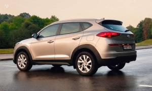 Grey Hyundai Tucson 2020 in Kaunas, with an engine capacity of 1.60 L and mileage of 107 thousand km for 14300 €, photo 3 on AUTOMOTO.COM.LV