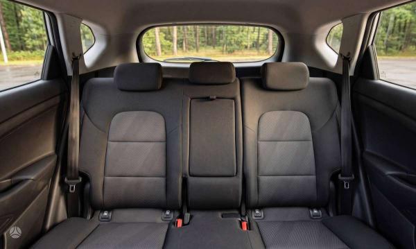 Pelēks Hyundai Tucson 2020 Kauņa, ar dzinēja tilpumu 1.60 L un nobraukumu 107 tūkst. km par 14300 €, foto 8 vietnē AUTOMOTO.COM.LV