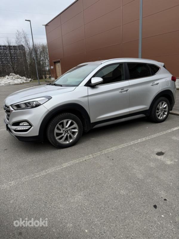 Grey Hyundai Tucson 2019 in Tallinn, with an engine capacity of 0.13 L and mileage of 75 thousand km for 17800 €, photo 1 on AUTOMOTO.COM.LV