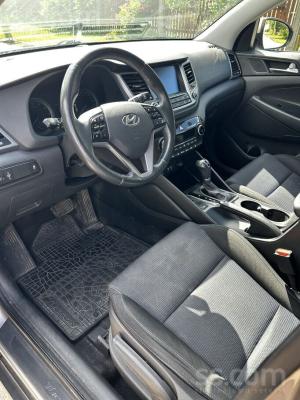 Pelēks Hyundai Tucson 2018 Rīga, ar dzinēja tilpumu 1.60 L un nobraukumu 142 tūkst. km par 14800 €, foto 7 vietnē AUTOMOTO.COM.LV