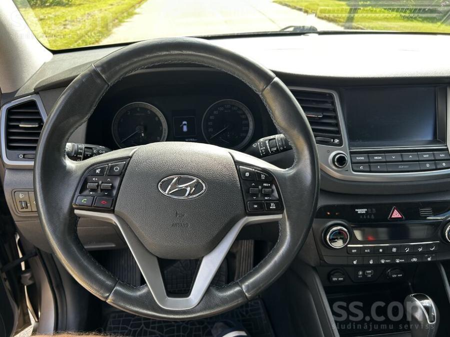 Pelēks Hyundai Tucson 2018 Rīga, ar dzinēja tilpumu 1.60 L un nobraukumu 142 tūkst. km par 14800 €, foto 9 vietnē AUTOMOTO.COM.LV