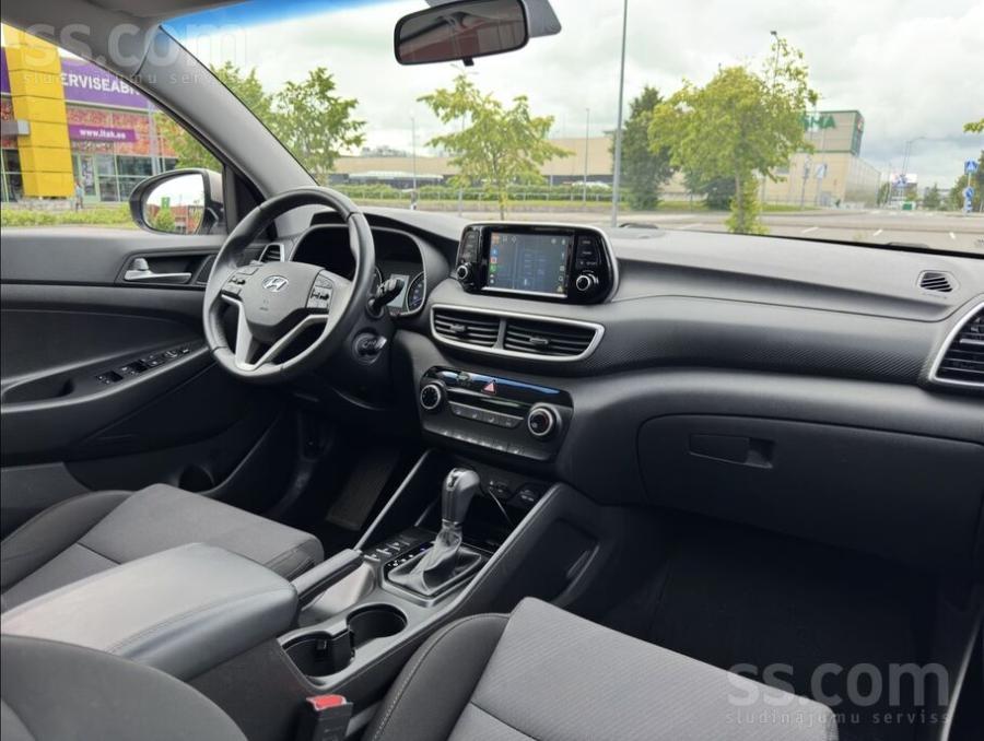 Pelēks Hyundai Tucson 2019 Tallina, ar dzinēja tilpumu 1.60 L un nobraukumu 151 tūkst. km par 11990 €, foto 10 vietnē AUTOMOTO.COM.LV