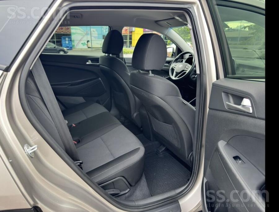 Pelēks Hyundai Tucson 2019 Tallina, ar dzinēja tilpumu 1.60 L un nobraukumu 151 tūkst. km par 11990 €, foto 14 vietnē AUTOMOTO.COM.LV