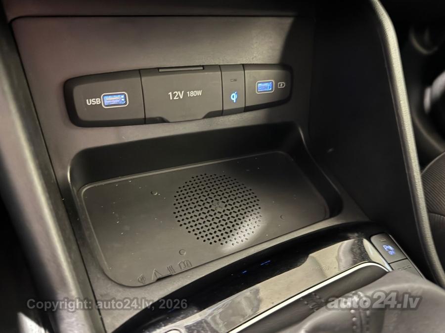Grey Hyundai Tucson 2022 in Tallinn, with an engine capacity of 1.60 L and mileage of 71 thousand km for 18900 €, photo 12 on AUTOMOTO.COM.LV