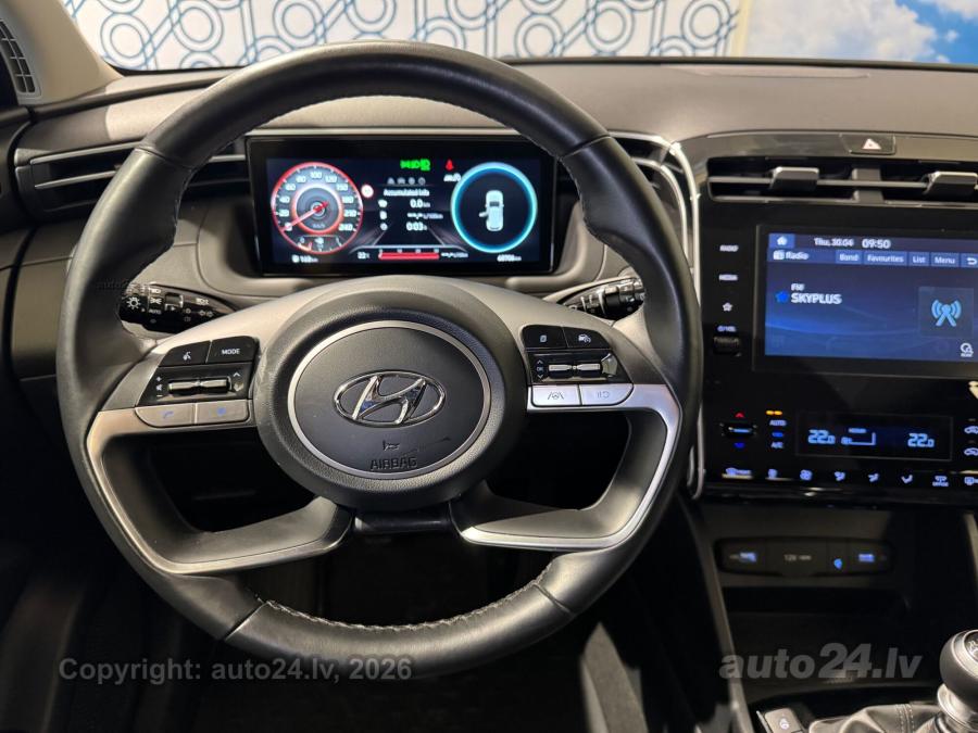 Grey Hyundai Tucson 2022 in Tallinn, with an engine capacity of 1.60 L and mileage of 71 thousand km for 18900 €, photo 18 on AUTOMOTO.COM.LV