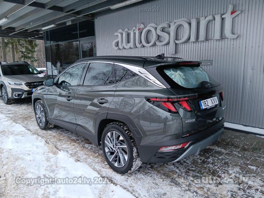 Grey Hyundai Tucson 2023 in Tallinn, with an engine capacity of 1.60 L and mileage of 28 thousand km for 23990 €, photo 3 on AUTOMOTO.COM.LV