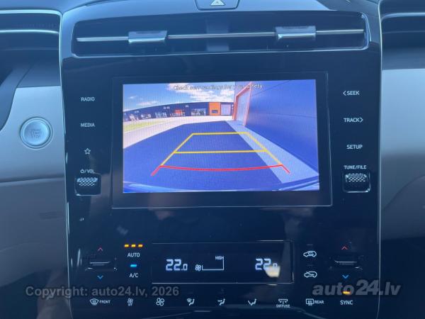Pelēks Hyundai Tucson 2023 Kuresāre, ar dzinēja tilpumu 1.60 L un nobraukumu 34 tūkst. km par 27990 €, foto 9 vietnē AUTOMOTO.COM.LV