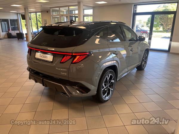 Pelēks Hyundai Tucson 2026 Kuresāre, ar dzinēja tilpumu 1.60 L un nobraukumu 0 tūkst. km par 41999 €, foto 4 vietnē AUTOMOTO.COM.LV