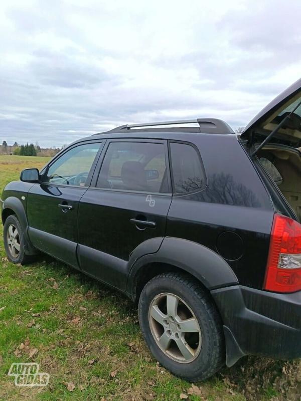 Hyundai Tucson 2007 Ukmergė, ar dzinēja tilpumu 2.00 L un nobraukumu 228 tūkst. km par 2500 €, foto 3 vietnē AUTOMOTO.COM.LV