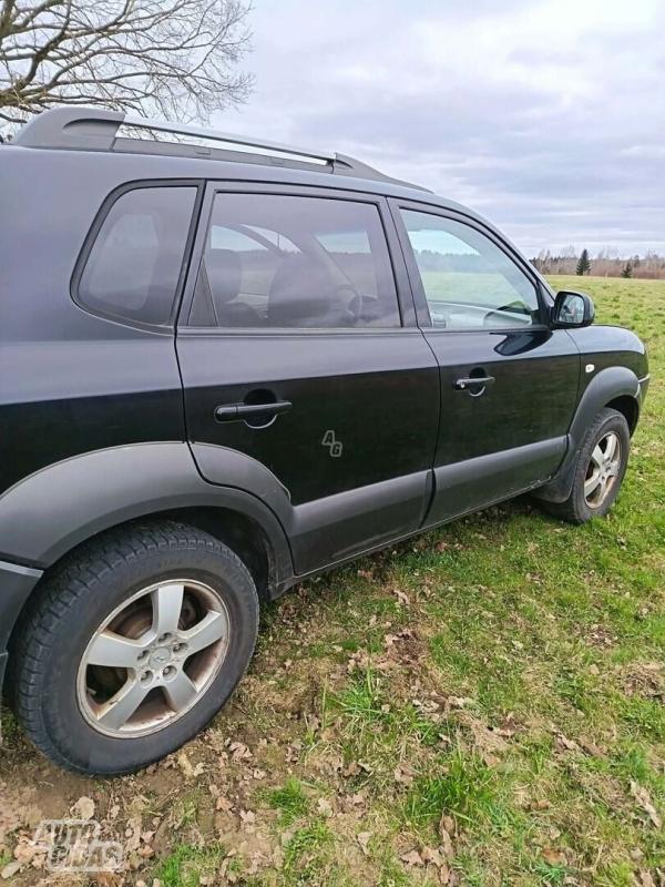 Hyundai Tucson 2007 Ukmergė, ar dzinēja tilpumu 2.00 L un nobraukumu 228 tūkst. km par 2500 €, foto 8 vietnē AUTOMOTO.COM.LV