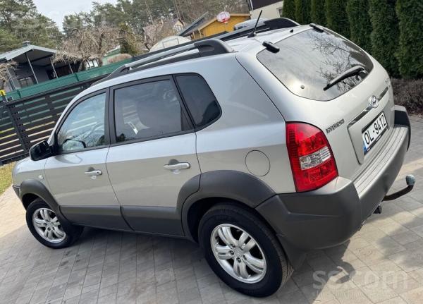 Hyundai Tucson 2008 Rīga, ar dzinēja tilpumu 2.00 L un nobraukumu 259 tūkst. km par 4200 €, foto 2 vietnē AUTOMOTO.COM.LV