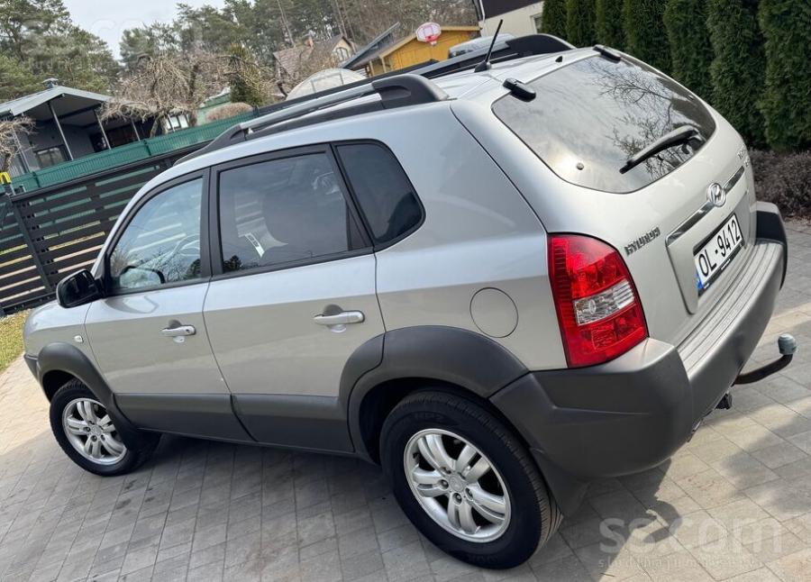 Hyundai Tucson 2008 Rīga, ar dzinēja tilpumu 2.00 L un nobraukumu 259 tūkst. km par 4200 €, foto 3 vietnē AUTOMOTO.COM.LV