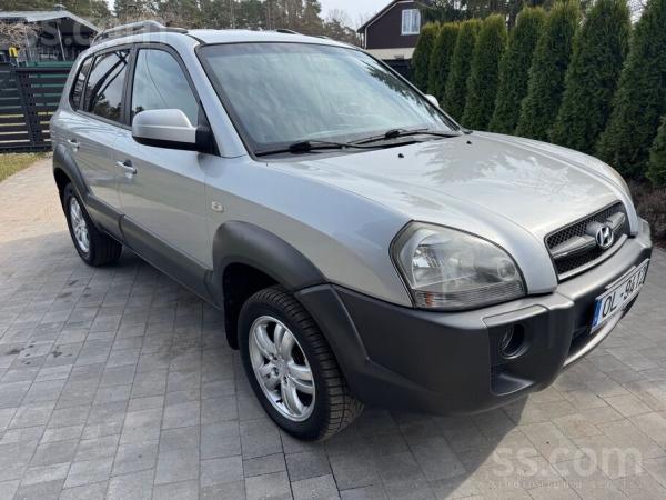 Hyundai Tucson 2008 Rīga, ar dzinēja tilpumu 2.00 L un nobraukumu 259 tūkst. km par 4200 €, foto 3 vietnē AUTOMOTO.COM.LV