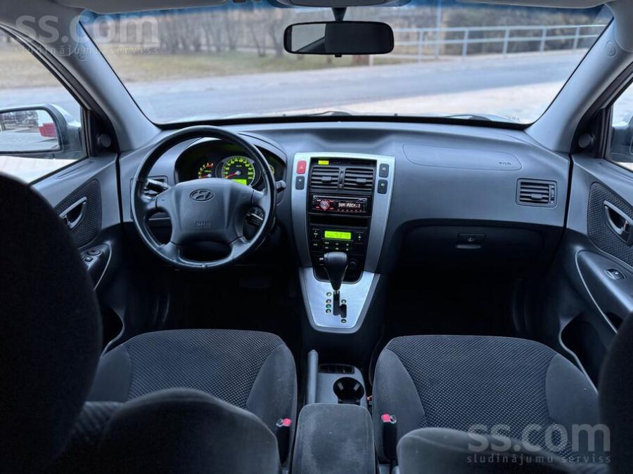 Hyundai Tucson 2008 Rīga, ar dzinēja tilpumu 2.00 L un nobraukumu 259 tūkst. km par 4200 €, foto 8 vietnē AUTOMOTO.COM.LV