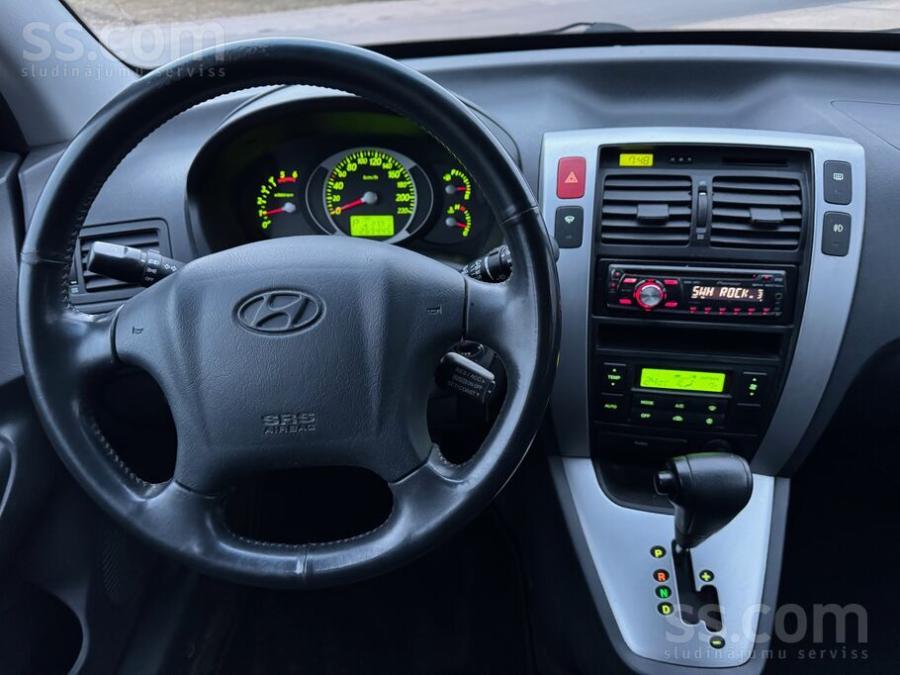 Hyundai Tucson 2008 Rīga, ar dzinēja tilpumu 2.00 L un nobraukumu 259 tūkst. km par 4200 €, foto 9 vietnē AUTOMOTO.COM.LV