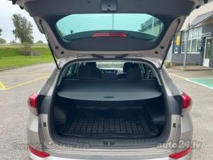 Hyundai Tucson 2017 in Narva, with an engine capacity of 1.60 L and mileage of 97 thousand km for 11300 €, photo 13 on AUTOMOTO.COM.LV