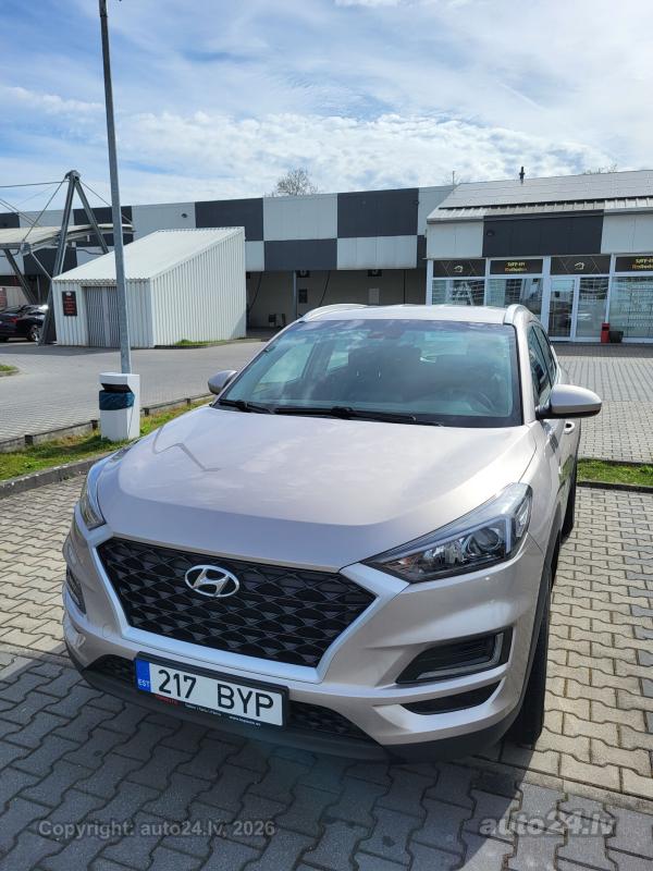Hyundai Tucson 2018 in Narva, with an engine capacity of 1.60 L and mileage of 70 thousand km for 14000 €, photo 1 on AUTOMOTO.COM.LV