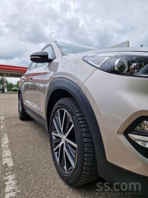 Hyundai Tucson 2018 Rīga, ar dzinēja tilpumu 1.70 L un nobraukumu 227 tūkst. km par 15700 €, foto 29 vietnē AUTOMOTO.COM.LV