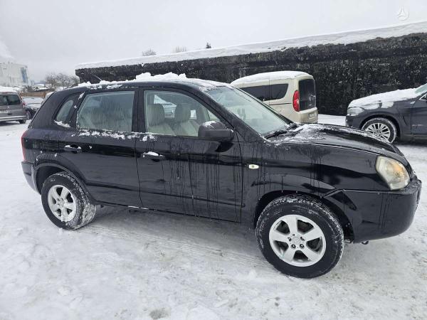 Hyundai Tucson 2007 Tauragė, ar dzinēja tilpumu 2.00 L un nobraukumu 164 tūkst. km par 2900 €, foto 6 vietnē AUTOMOTO.COM.LV