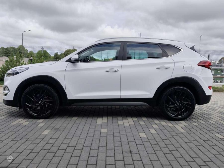 Hyundai Tucson 2016 Šauļi, ar dzinēja tilpumu 1.70 L un nobraukumu 174 tūkst. km par 10700 €, foto 5 vietnē AUTOMOTO.COM.LV