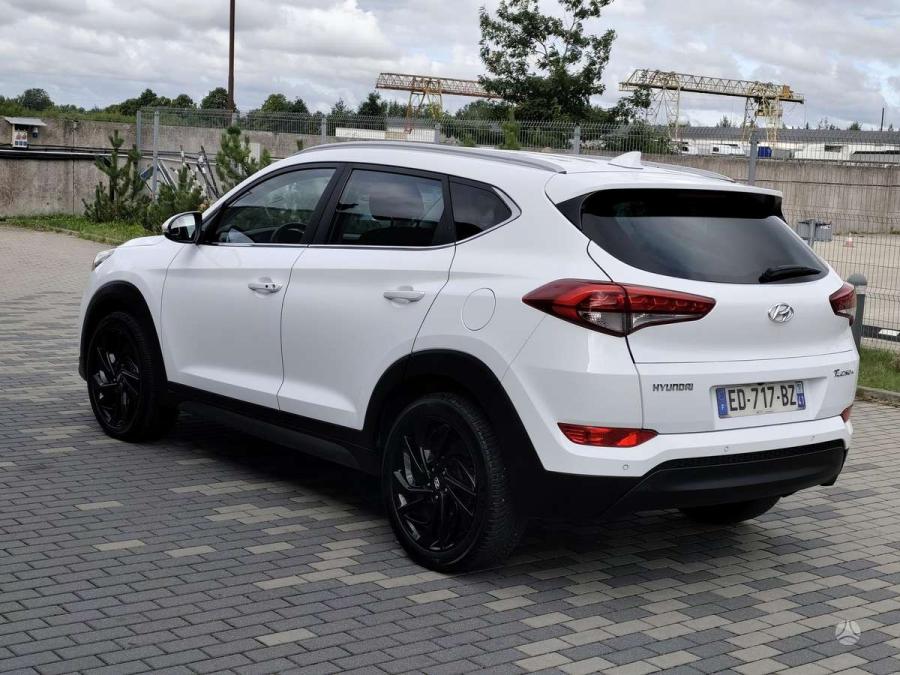 Hyundai Tucson 2016 Šauļi, ar dzinēja tilpumu 1.70 L un nobraukumu 174 tūkst. km par 10700 €, foto 7 vietnē AUTOMOTO.COM.LV