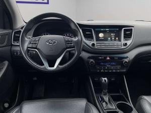 Orange Hyundai Tucson 2016 in Vilnius, with an engine capacity of 1.60 L and mileage of 95 thousand km for 13499 €, photo 12 on AUTOMOTO.COM.LV