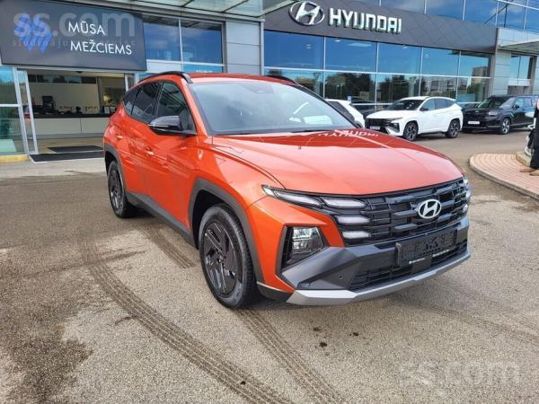 Оранжевый Хендай Туксон 2026 в Рига, объемом двигателя 1.60 л и пробегом 16 тыс. км за 29499 €, фото 3 на AUTOMOTO.COM.LV