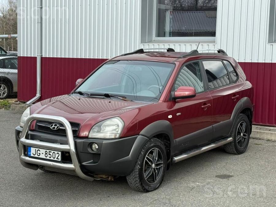 Sarkans Hyundai Tucson 2004 Rīga, ar dzinēja tilpumu 2.00 L un nobraukumu 185 tūkst. km par 2590 €, foto 3 vietnē AUTOMOTO.COM.LV