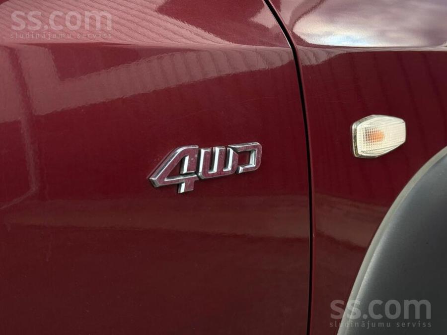 Sarkans Hyundai Tucson 2004 Rīga, ar dzinēja tilpumu 2.00 L un nobraukumu 185 tūkst. km par 2590 €, foto 19 vietnē AUTOMOTO.COM.LV