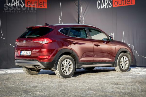 Sarkans Hyundai Tucson 2015 Rīga, ar dzinēja tilpumu 2.00 L un nobraukumu 227 tūkst. km par 12990 €, foto 6 vietnē AUTOMOTO.COM.LV