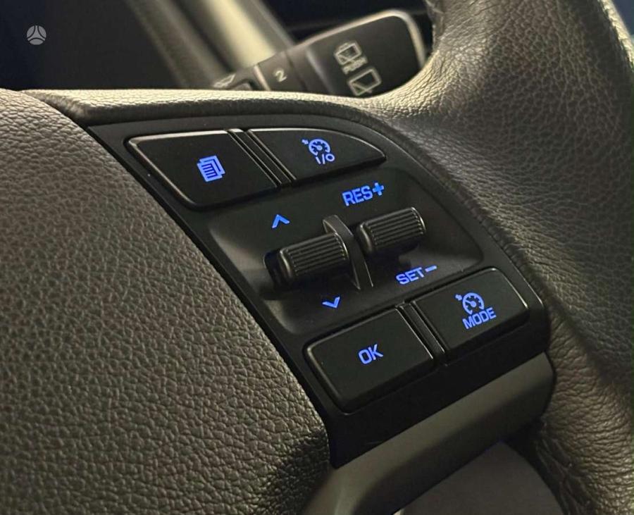 Sarkans Hyundai Tucson 2015 Marijampole, ar dzinēja tilpumu 2.00 L un nobraukumu 219 tūkst. km par 11900 €, foto 9 vietnē AUTOMOTO.COM.LV