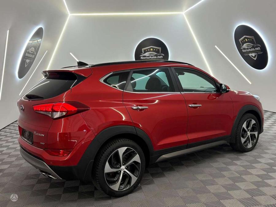 Sarkans Hyundai Tucson 2015 Marijampole, ar dzinēja tilpumu 2.00 L un nobraukumu 219 tūkst. km par 11900 €, foto 23 vietnē AUTOMOTO.COM.LV