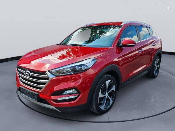 Red Hyundai Tucson 2016 in Marijampole, with an engine capacity of 1.59 L and mileage of 136 thousand km for 12500 €, photo 1 on AUTOMOTO.COM.LV