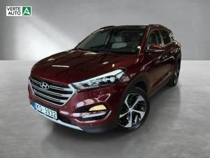 Red Hyundai Tucson 2016 in Riga, with an engine capacity of 1.60 L and mileage of 184 thousand km for 11990 €, photo 3 on AUTOMOTO.COM.LV