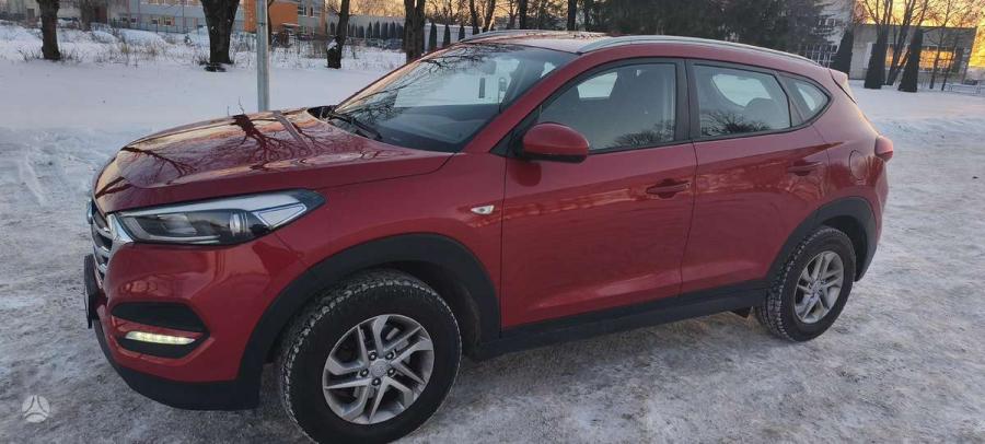 Sarkans Hyundai Tucson 2017 Tauragė, ar dzinēja tilpumu 1.59 L un nobraukumu 129 tūkst. km par 9800 €, foto 1 vietnē AUTOMOTO.COM.LV