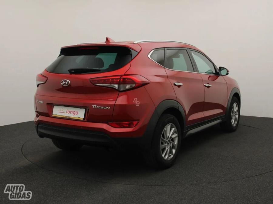 Sarkans Hyundai Tucson 2017 Viļņa, ar dzinēja tilpumu 1.60 L un nobraukumu 175 tūkst. km par 12599 €, foto 9 vietnē AUTOMOTO.COM.LV
