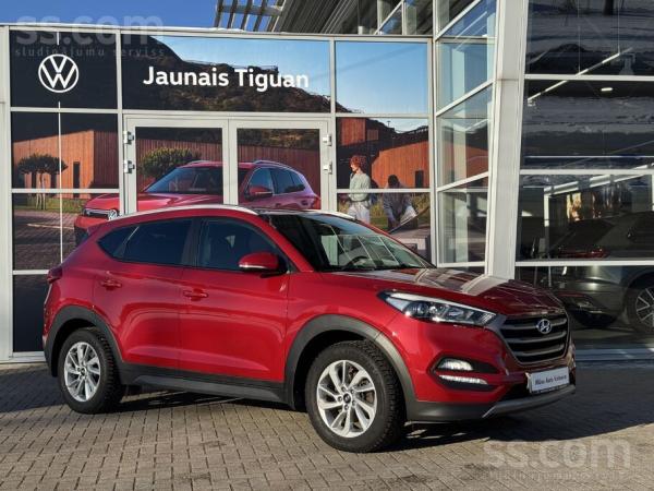 Sarkans Hyundai Tucson 2018 Valmiera, ar dzinēja tilpumu 1.70 L un nobraukumu 92 tūkst. km par 13900 €, foto 1 vietnē AUTOMOTO.COM.LV