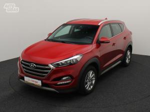 Red Hyundai Tucson 2018 in Vilnius, with an engine capacity of 1.70 L and mileage of 226 thousand km for 12399 €, photo  on AUTOMOTO.COM.LV