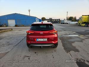 Red Hyundai Tucson 2018 in Tartu, with an engine capacity of 2.00 L and mileage of 193 thousand km for 17700 €, photo 7 on AUTOMOTO.COM.LV